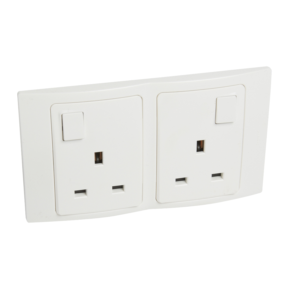 Mallia Single Pole socket outlet British Standard Switched 13A - 2 gang ...