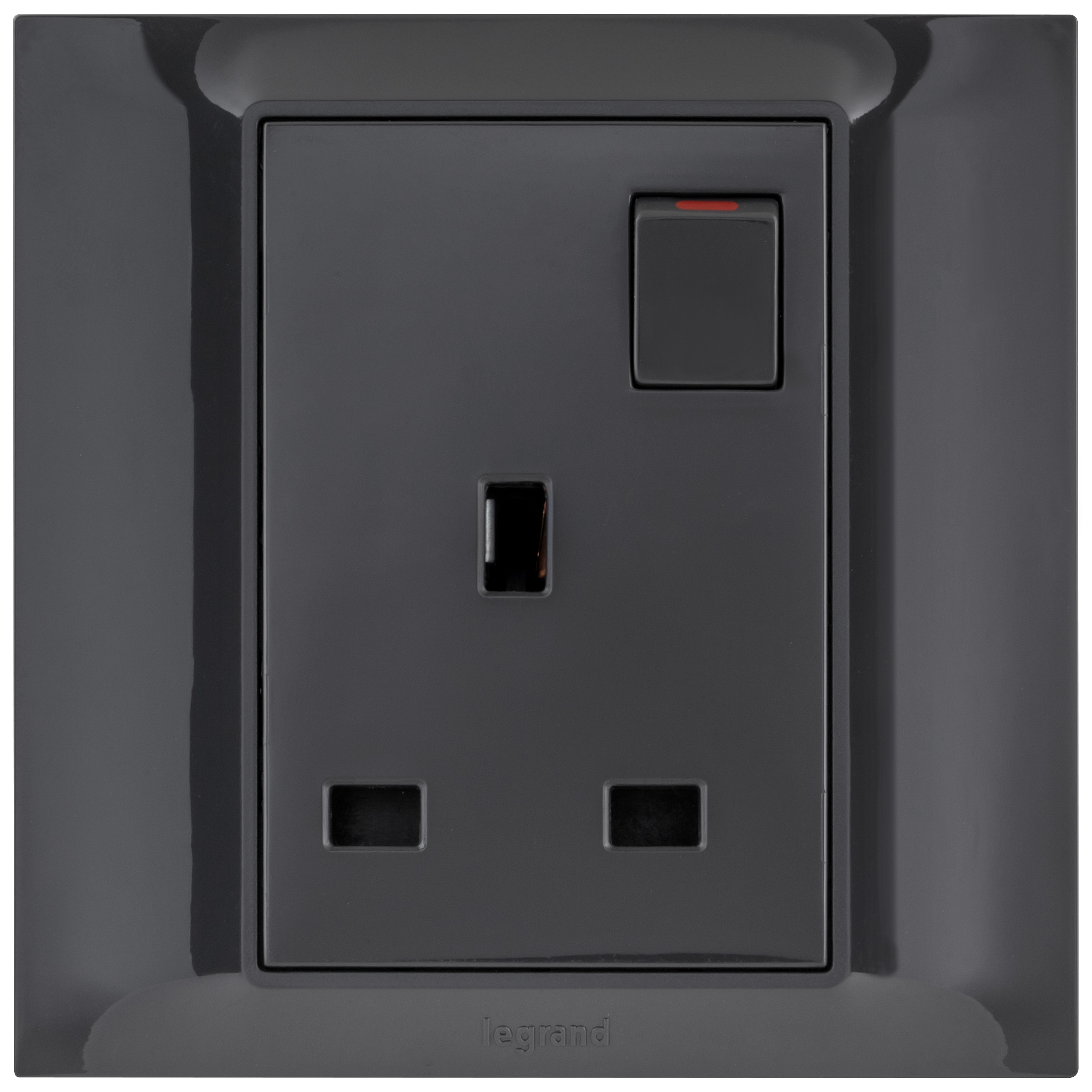 Belanko S 1 gang single pole British standard switched socket outlet ...