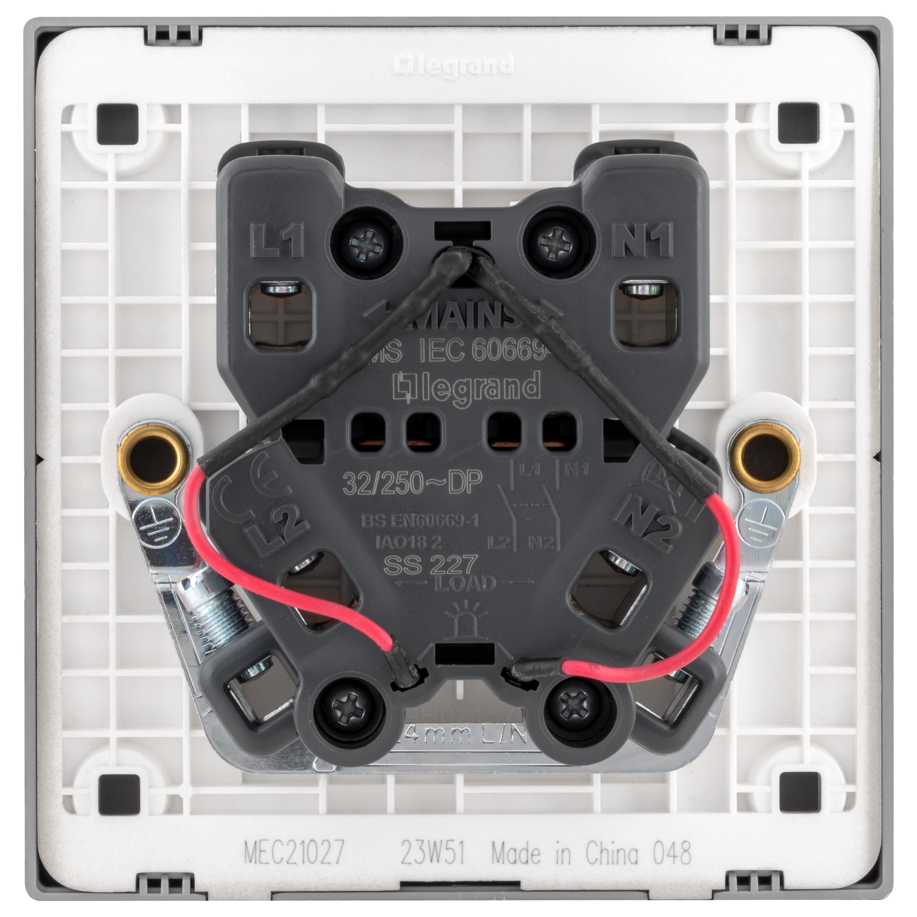 Obria 1 gang 1W 32A Dp Switch Red Led Indicator Matt Black | MEC21027BL ...