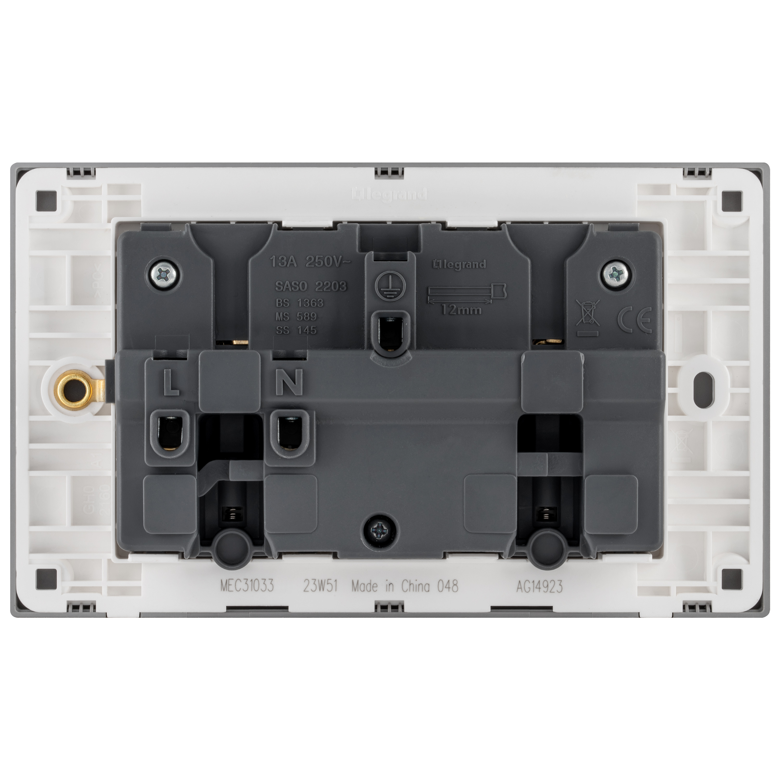 Obria 2 gang BS 13A Unswitched Socket - Matt White | MEC31033WH | 3414972670296 | Legrand