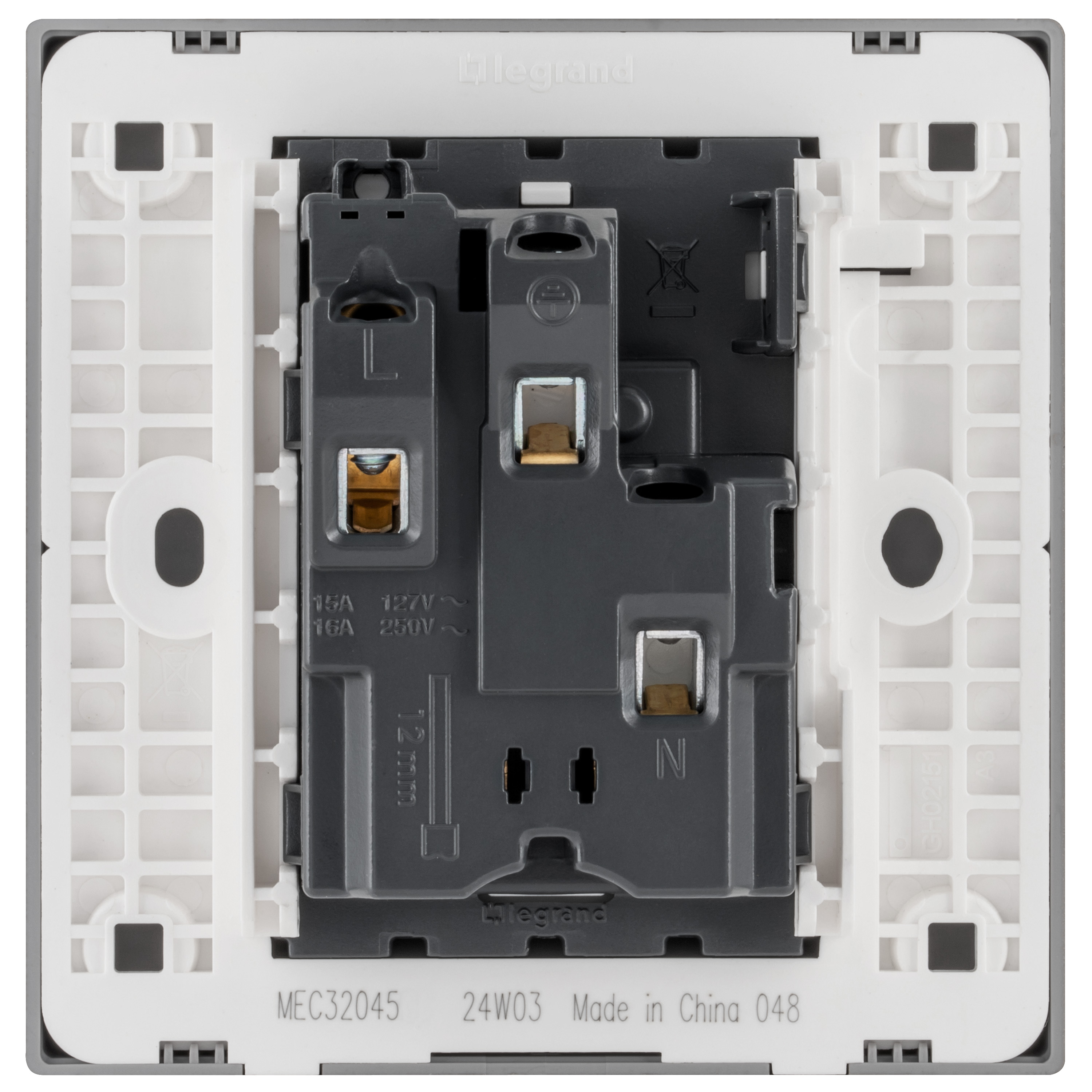 Obria 1 gang 16A Multistandard Switched Socket - Rose Gold | MEC32045RG ...